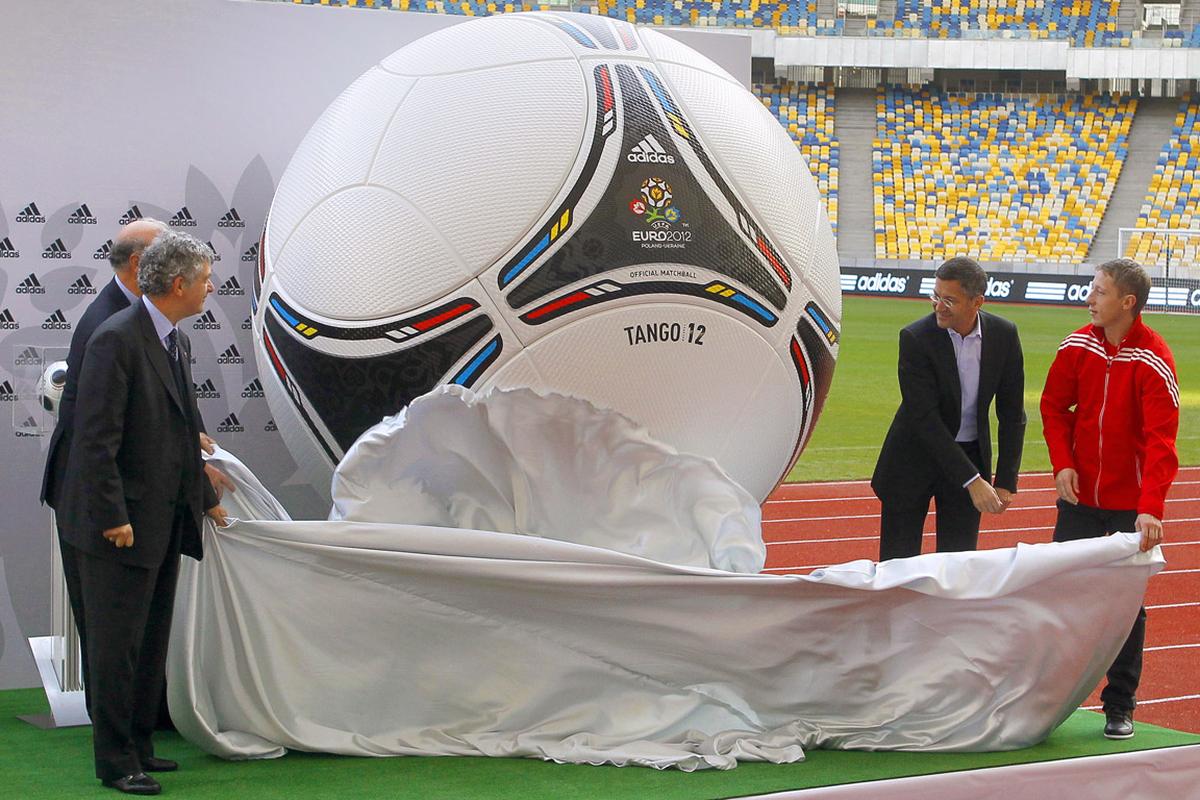 Das ist der Ball zur Europameisterschaft | DiePresse.com
