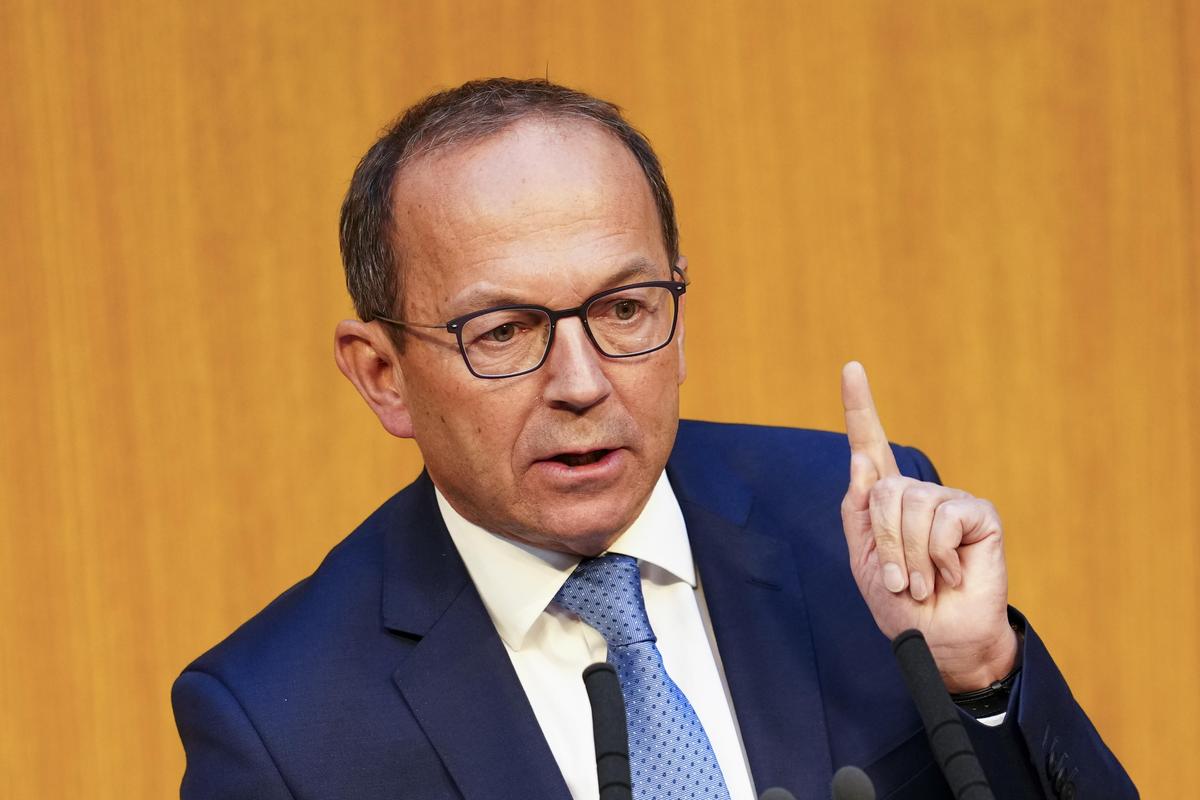 Nationalratspräsidium: FPÖ nominiert Rosenkranz, ÖVP Haubner ...