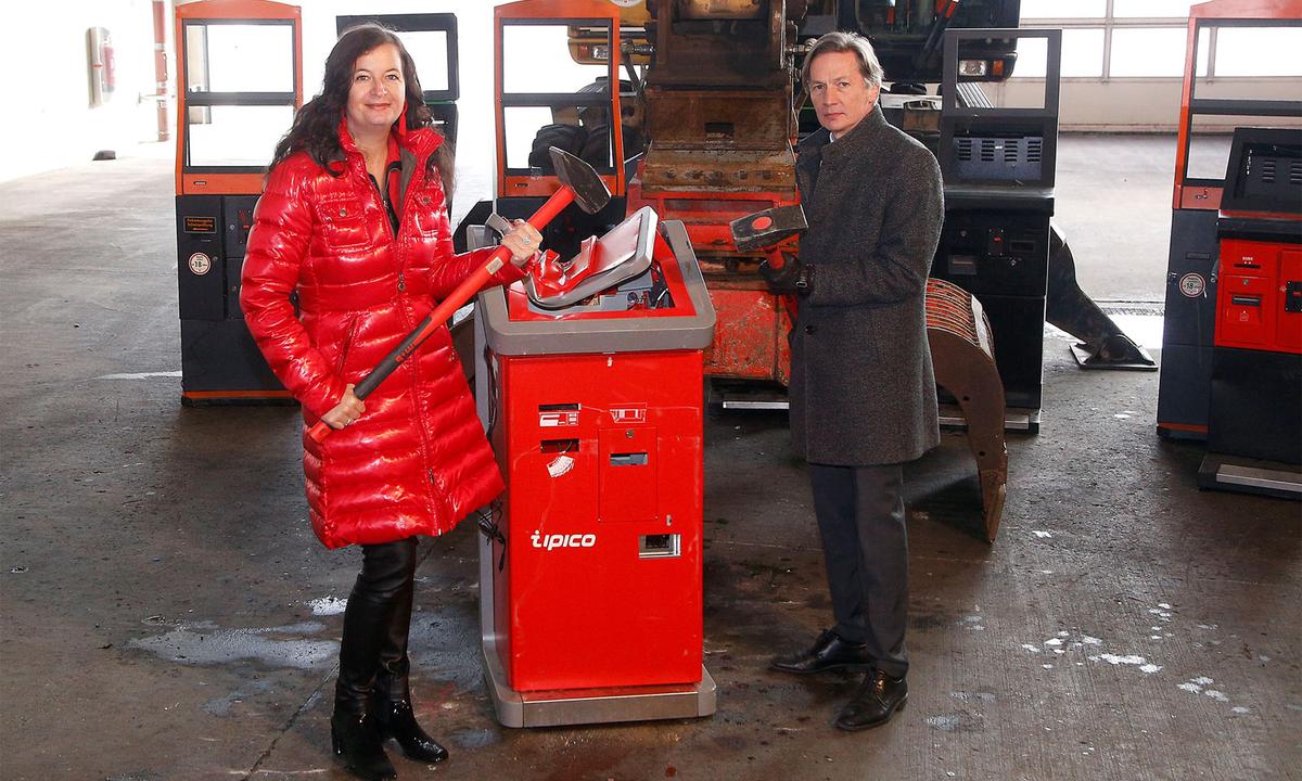 Stadt Wien: Mit brachialer Gewalt gegen illegale Wettautomaten ...