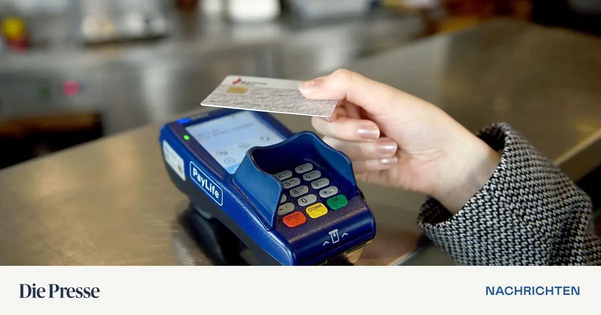 Wie häufig die Österreicher mit der Bankomatkarte bezahlen – DiePresse.com