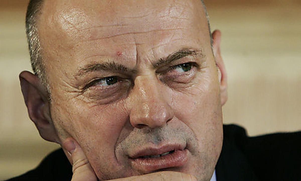 Kolumbien verweist früheren Kosovo-Premier Ceku des Landes | DiePresse.com