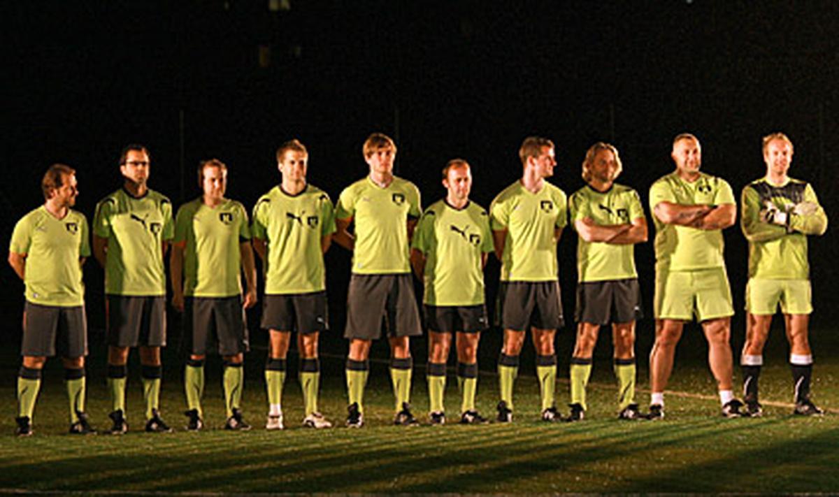 Prohaska, Krankl und 48 Promibeine – DiePresse.com