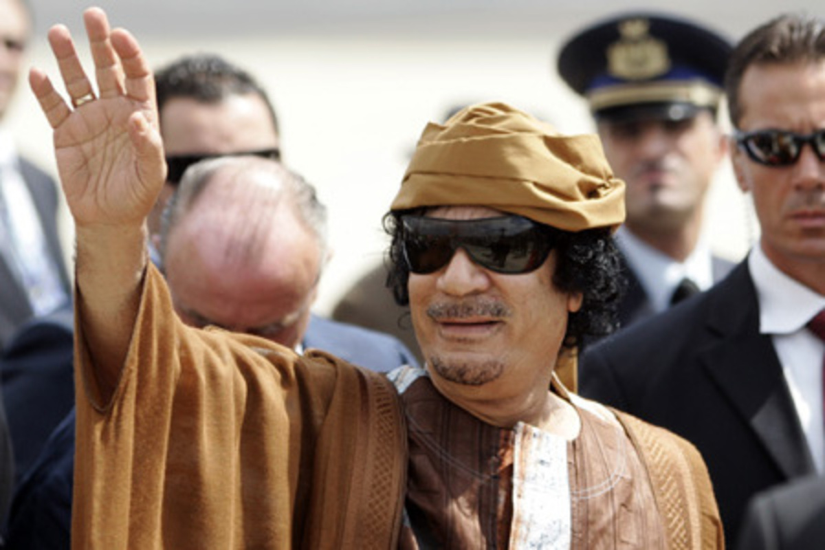 Italien: Die Gaddafi-Show rollt durch Rom | DiePresse.com