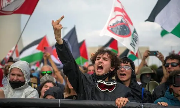 Demos und Generalstreik: Gaza-Protest legt Italien lahm – DiePresse.com