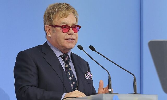 Kreml dementiert Gespräch von Elton John mit Putin | DiePresse.com