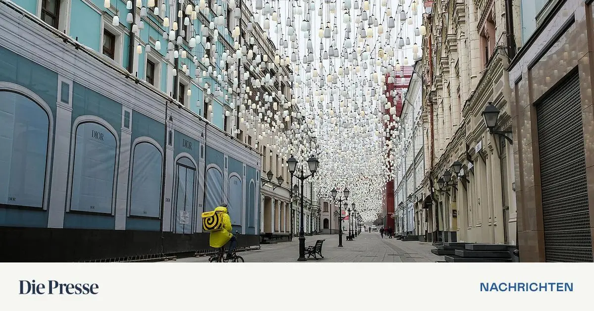 Adidas, Deloitte, Boeing: Weitere Konzerne schränken Geschäfte in ...