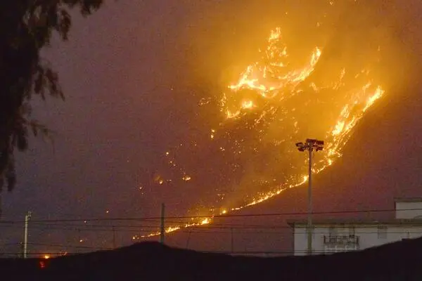 Stilvolle Palermo Feuer Aktuell Fotosnull