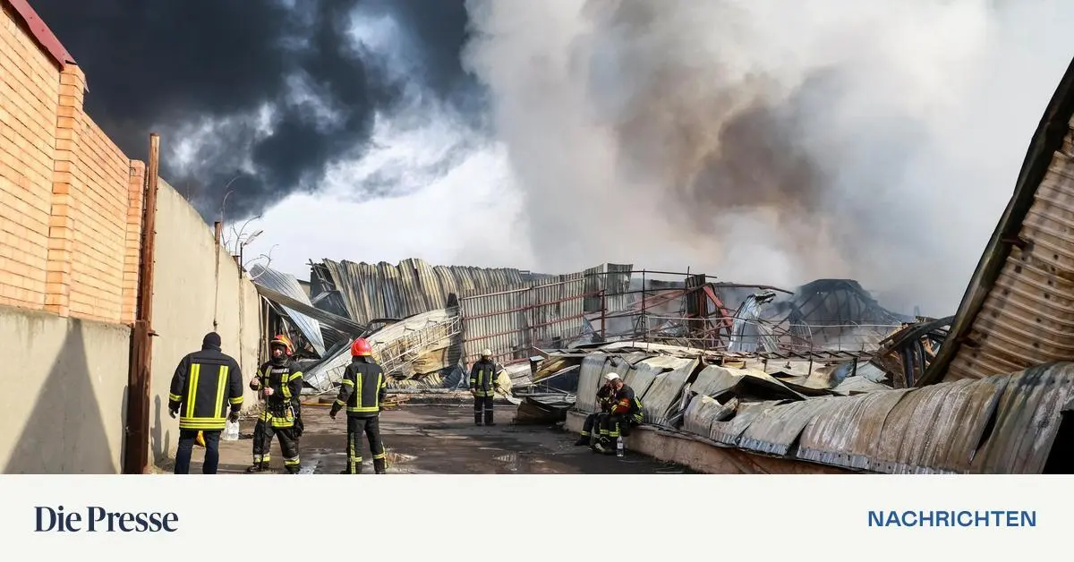 „Odessa brennt“: Massiver russischer Drohnenangriff auf die ukrainische ... „Odessa brennt“: Massiver russischer Drohnenangriff auf die ukrainische ...