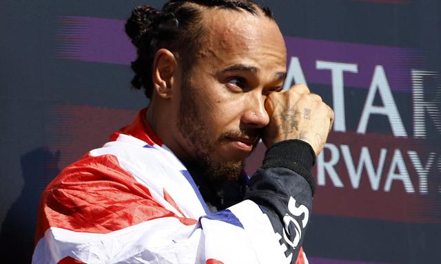 Lange Durststrecke beendet: Lewis Hamilton gewinnt erstmals seit 945 Tagen | DiePresse.com