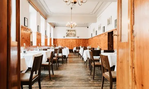 Lokalkritik: Peter Zinter und viel tierisches Protein im Gasthaus Stern ...