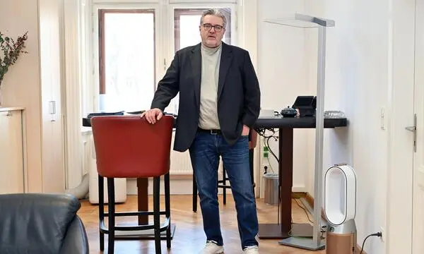 Stadtrat Peter Hacker: „Habe derzeit Schutz durch 14 Impfungen ...