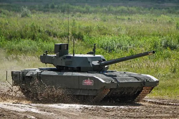 Russlands Prestige-Panzer T-14 laut Rüstungsmanager zu teuer für den ...