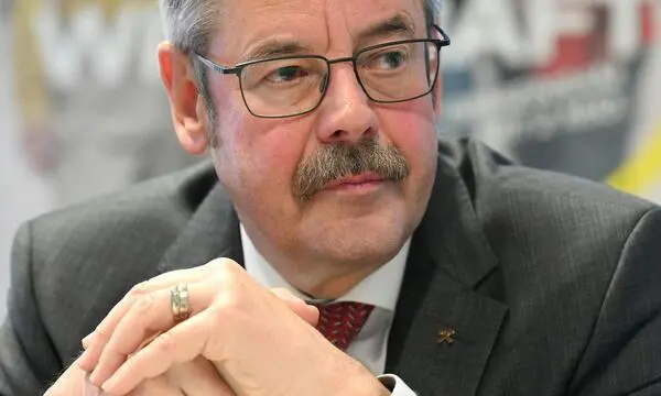 „Bitte tritt ab“: Miliz-Vertreter gegen Hameseder – DiePresse.com