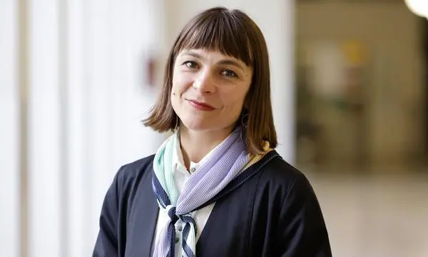 Uljana Wolf fährt mit der Sprache Schlitten – DiePresse.com