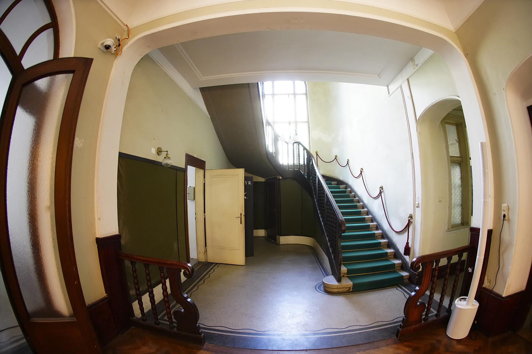 Seltener Einblick in die verfallene Villa Mautner-Jäger | DiePresse.com