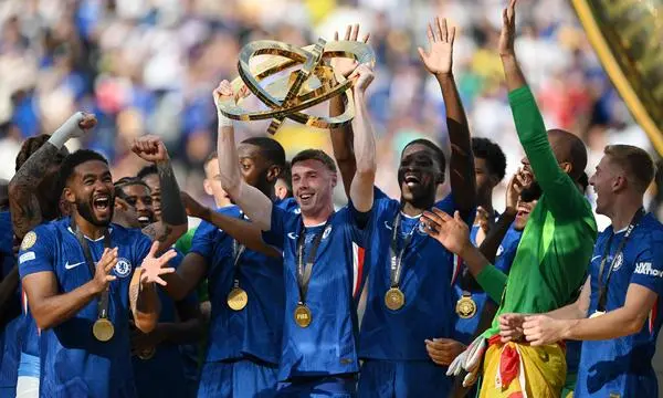 Fußball-Klub-WM: Chelsea entzaubert Paris mit 3:0 – DiePresse.com