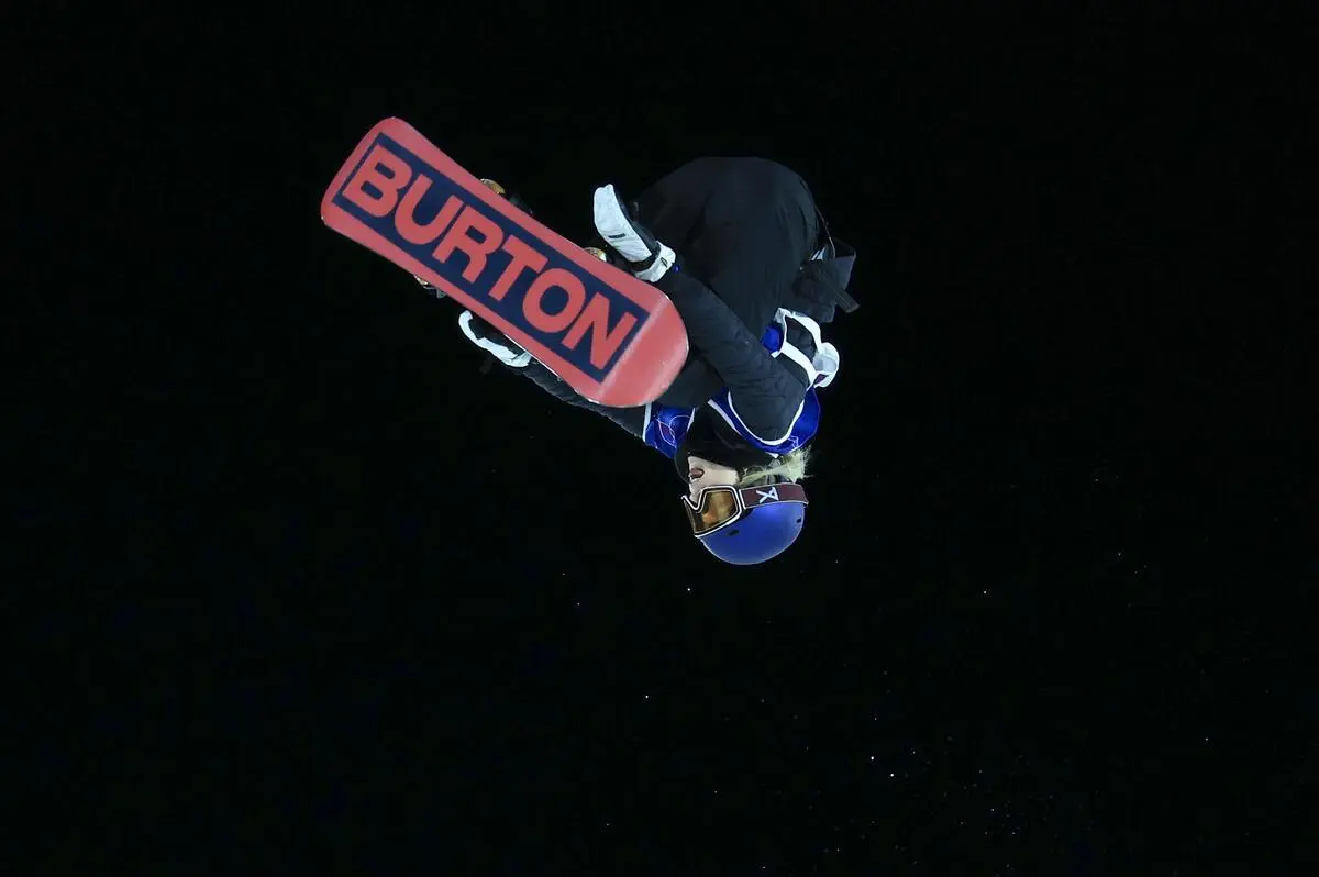 Anna Gasser räumte den Thron: „Reiche die Big-Air-Krone weiter ...