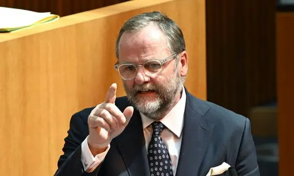 Dienstwagen-Causa: Schellhorn für Reform – DiePresse.com