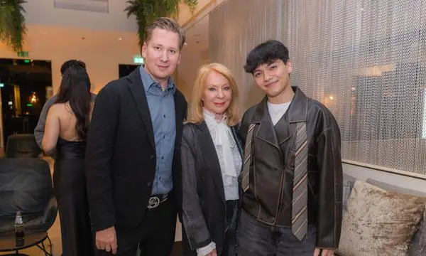 Neujahrsempfang mit Stars und Blick in die Sterne – DiePresse.com