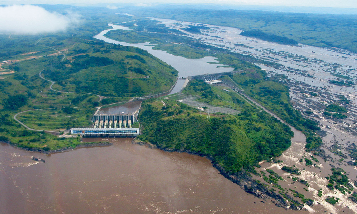 Der Staudamm, der so viel Strom produziert wie acht Atomkraftwerke ...