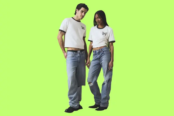 Girlfriend-Look: Trendsetter tragen diesen Sommer bauchfrei – DiePresse.com