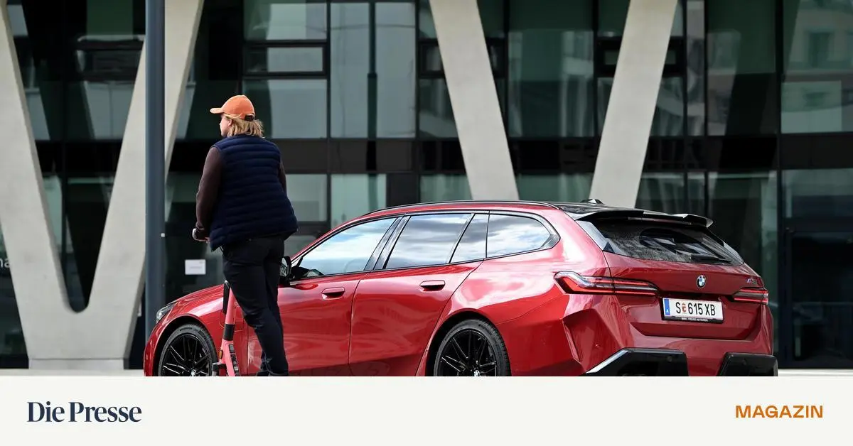 BMW M5 Touring – schneller als ein Ferrari F50, schwerer als ein Ford F ...