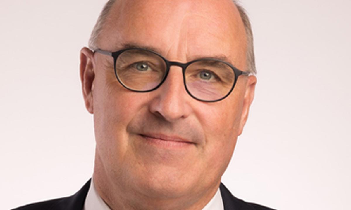 Wer hat gewechselt? Wer wurde befördert? | DiePresse.com