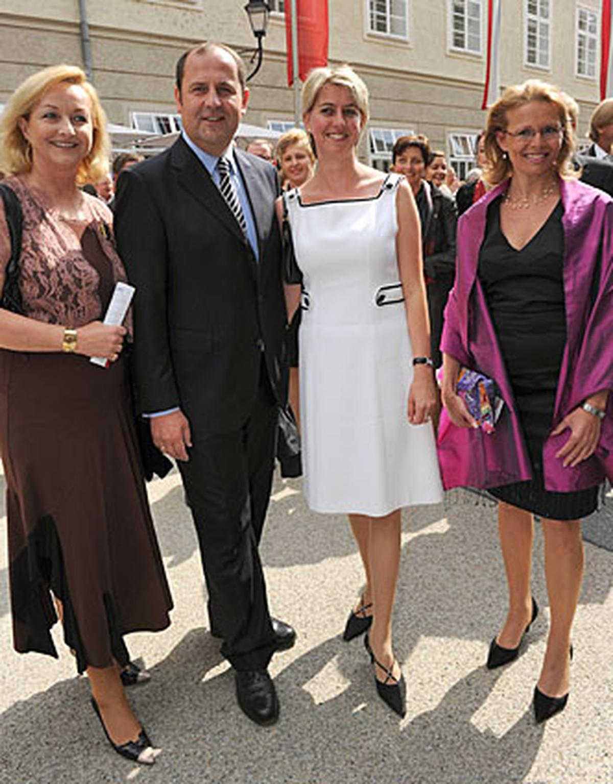 Prominente Gäste und feuchtfröhliche Party – DiePresse.com