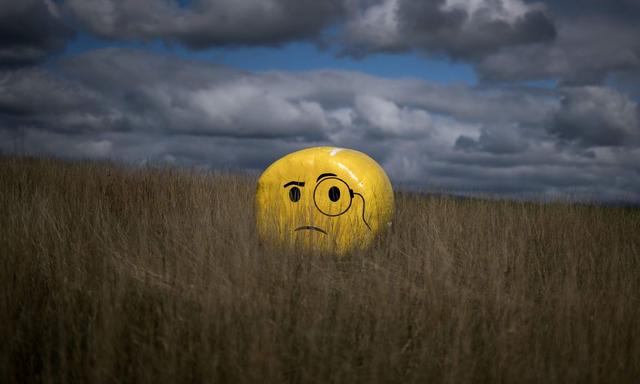 "Ich schlage diese Zeichenabfolge vor: :-)": Das Smiley wird 40 – DiePresse.com