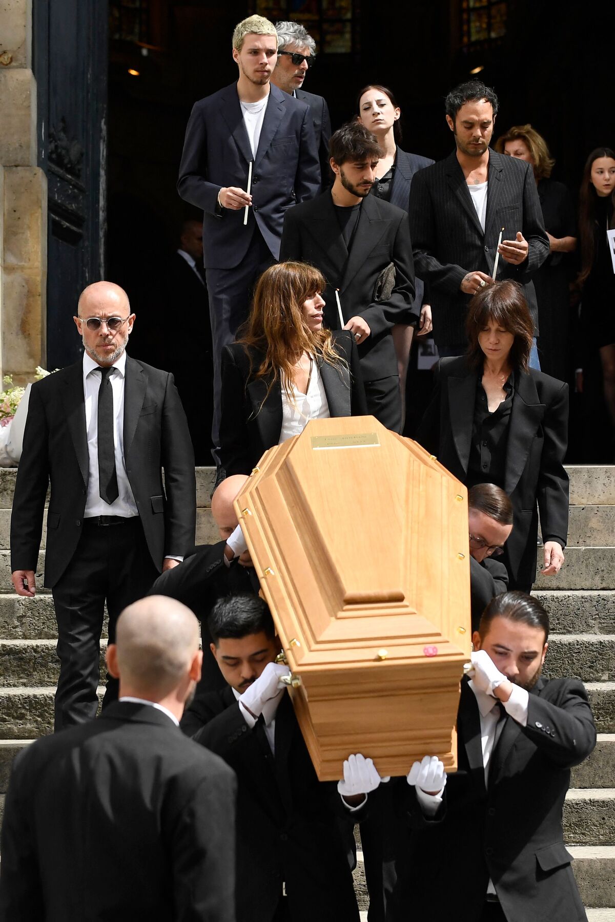 Zahlreiche Prominente nehmen Abschied von Jane Birkin – DiePresse.com