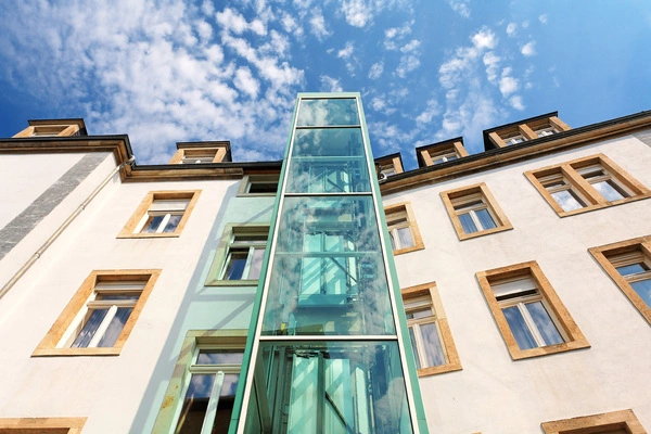 Wie kommt ein Lift ins Haus? Der lange Weg nach oben – DiePresse.com