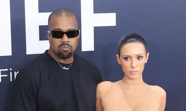 Skandal bei den Grammys 2025: Warum die nackte Bianca-Censori ...