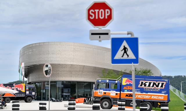 KTM-Pleite „erst der Anfang“: Zukunftsängste in der Region und bei ...