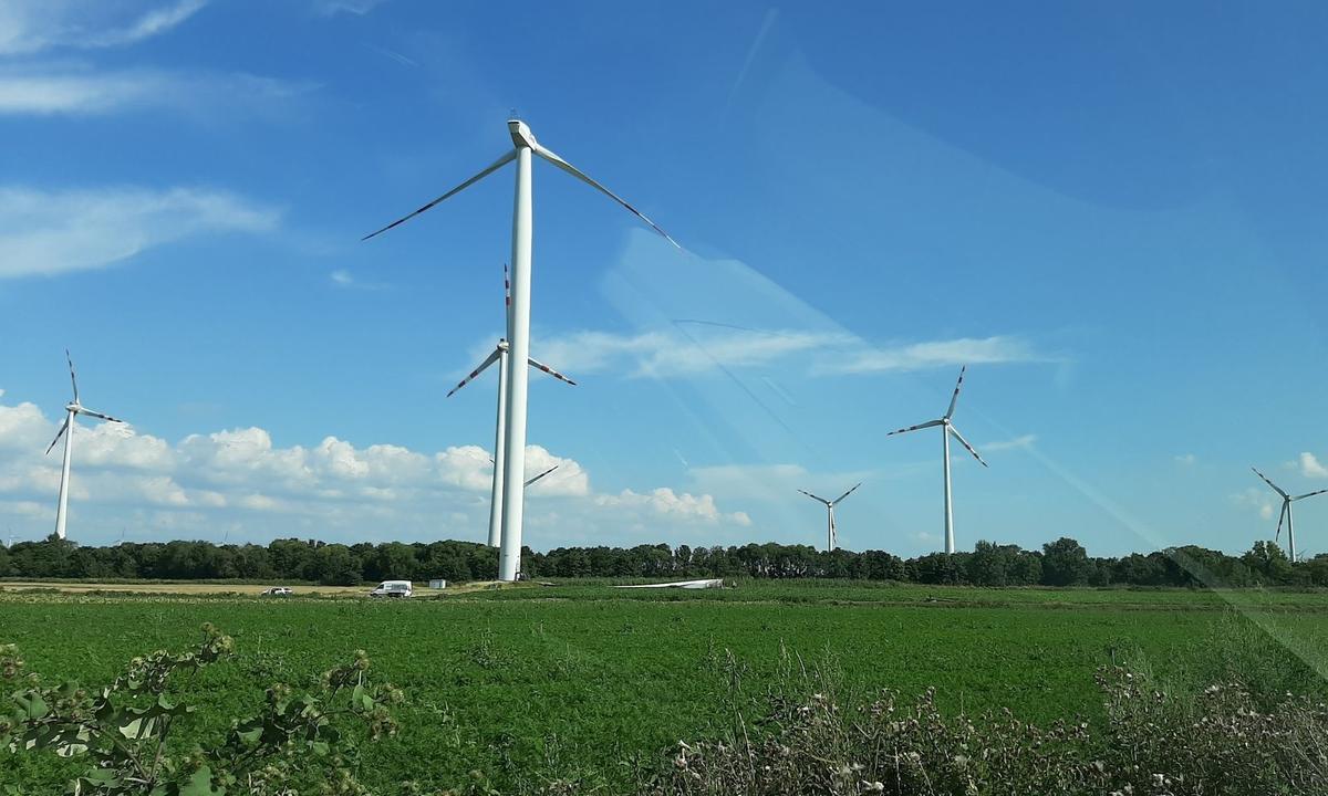 "Noch nie zuvor passiert": Rotorblatt von Windrad in... | DiePresse.com