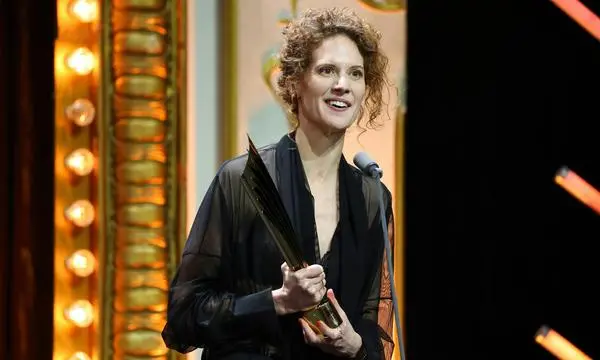 Nestroy-Preise: Ein Abend im Zeichen von Schnitzlers „Fräulein Else ...