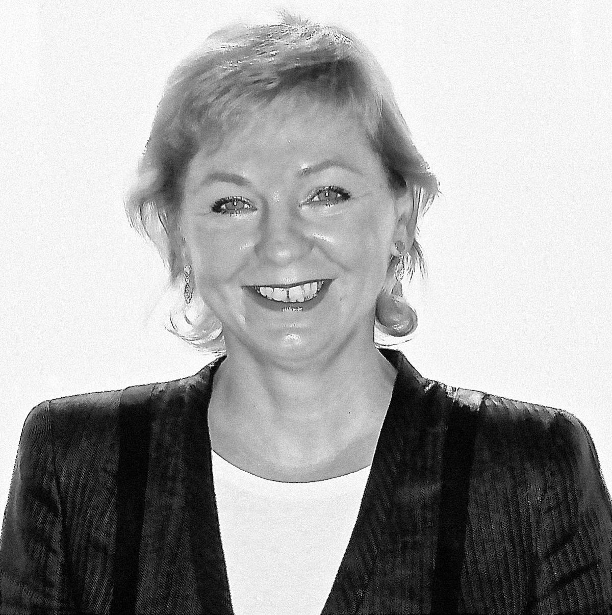 Angela Köhler: Mit Engagement, Kompetenz und Liebe zum Fernen Osten ...