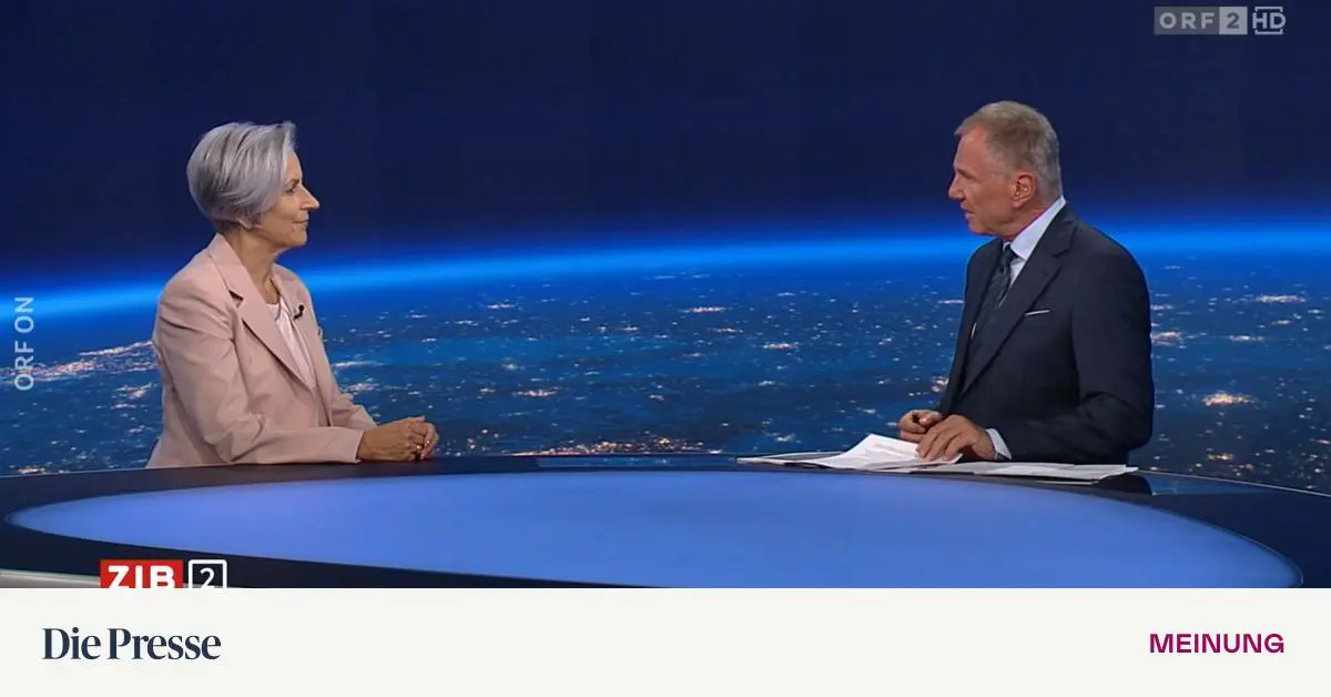 Bokep indo13 porn lovely pants and a tank top which truly