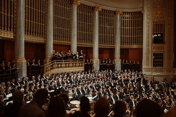 Mahlers Achte im Konzerthaus: Höchste Ausdruckskraft im Leisen ...