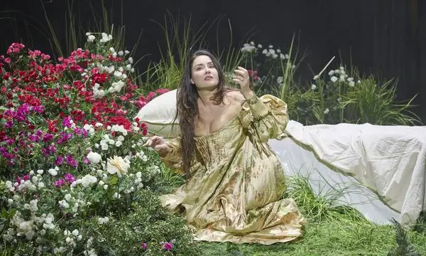 Bezirzende Iolanta: So inszeniert man Tschaikowsky – DiePresse.com